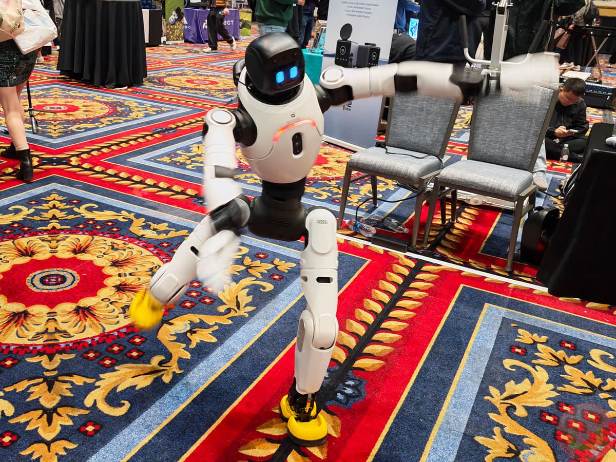 AGIBOT Brings Its Humanoid Robot Lineup and Genie Sim 3.0, Built for Real-World Deployment ...